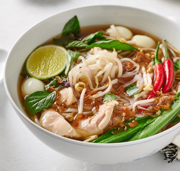 authentic pho ga - vietnamese chicken noodle soup - glebe kitchen
