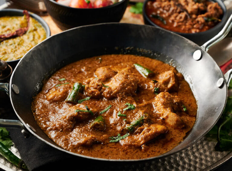 hariyali chicken curry - indian hotel style - glebe kitchen