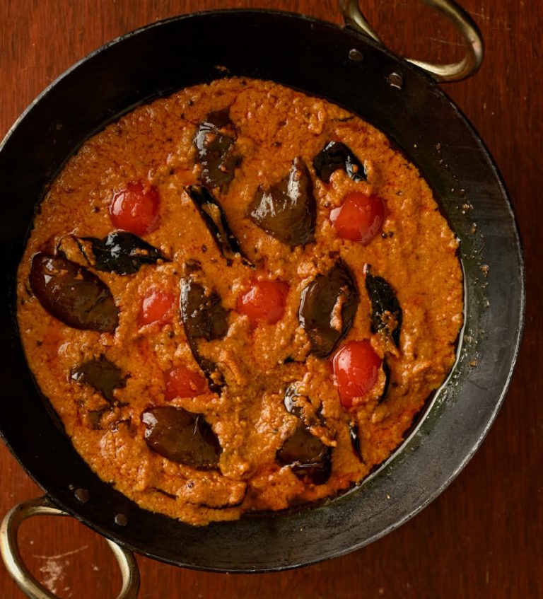 bagara baingan - indian hotel style eggplant curry - glebe kitchen